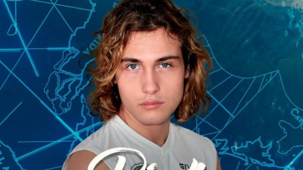 Isola 18, Pietro Fanelli e la dedica d'amore alla fidanzata: chi è